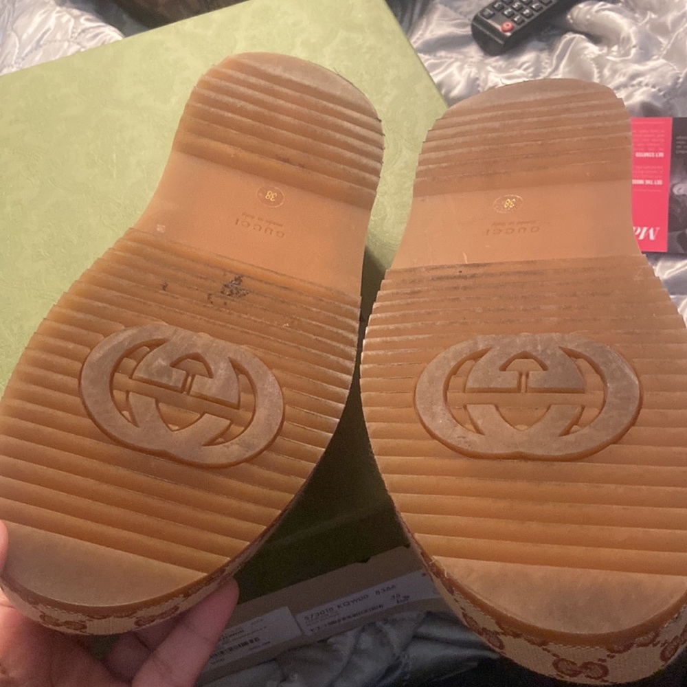 Authentic Gucci Fabric Upper And Rubber Sole Slide - Gem